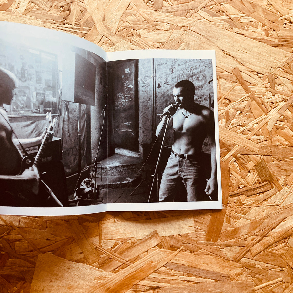 United Force 2003-04 – Stanchion